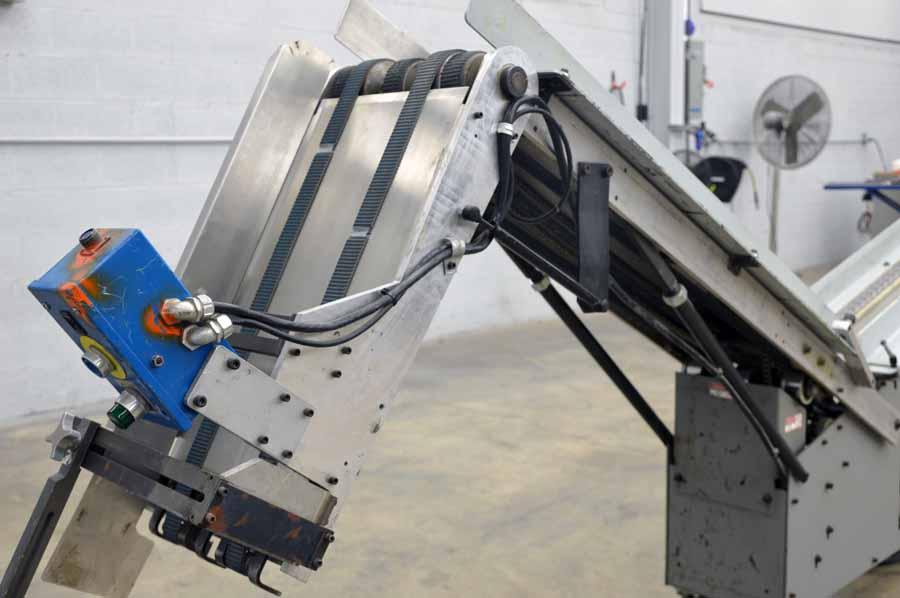 Lot #112: Baldwin Stobb Model 220SF Feeder - WireBids